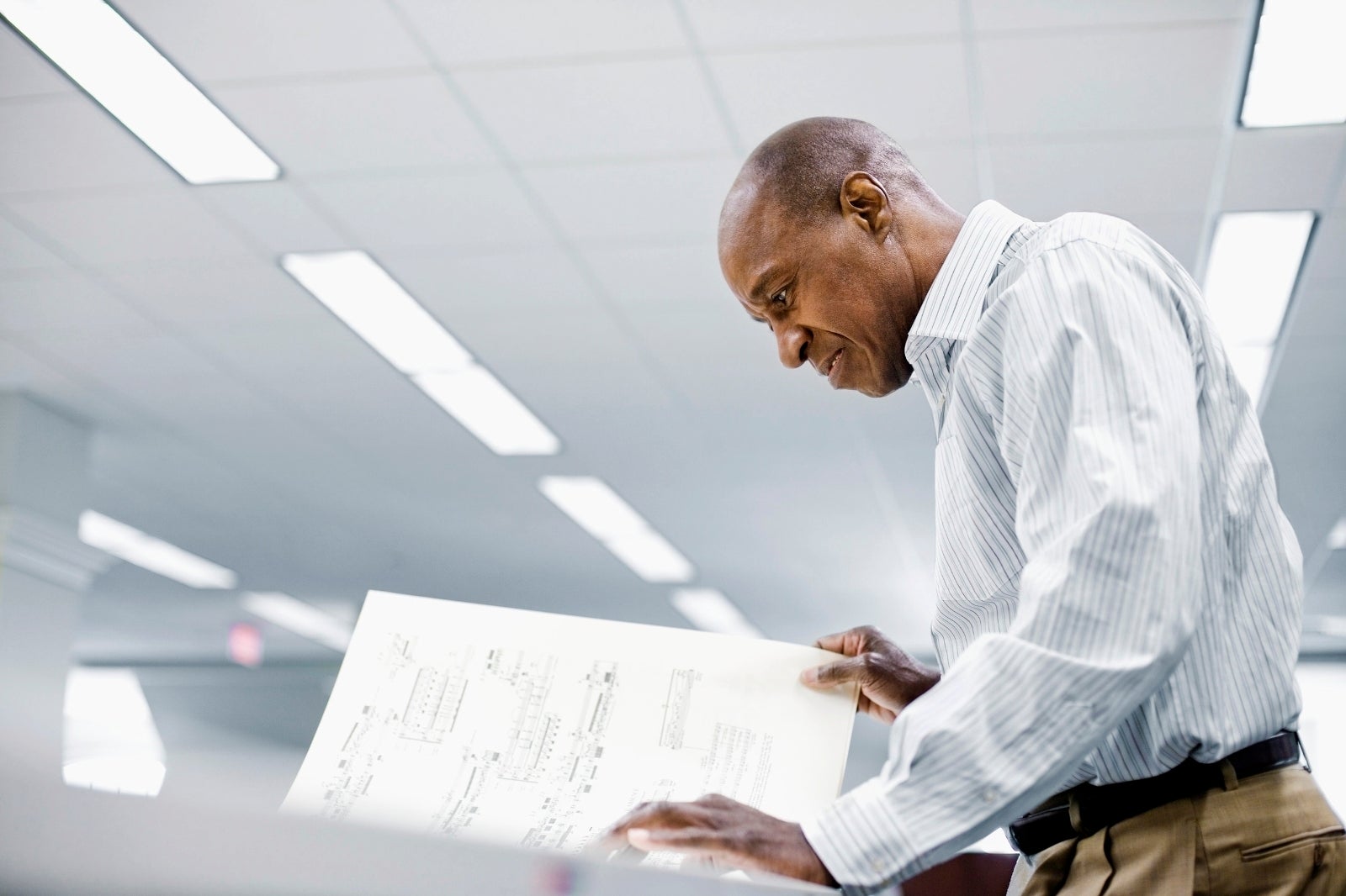 Luminaire Level Lighting Controls: Ask the Experts - BetterBricks